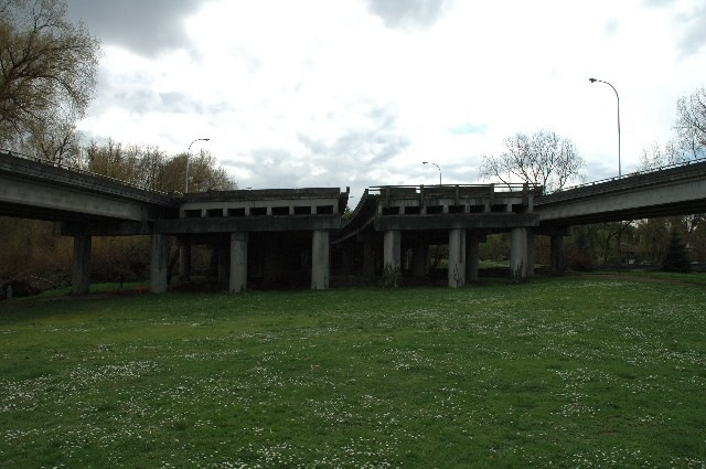 Ramps to Nowhere Historic Marker – Seattle ARCH
